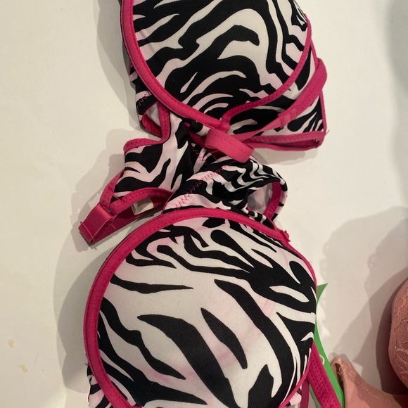 Intimates & Sleepwear | Set Of Honeydew Zebra Stripe Bras With Pink ...